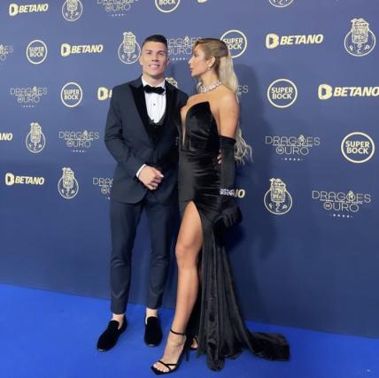 Torcedores do Flamengo invadem perfil da esposa de Uribe com poder de ...