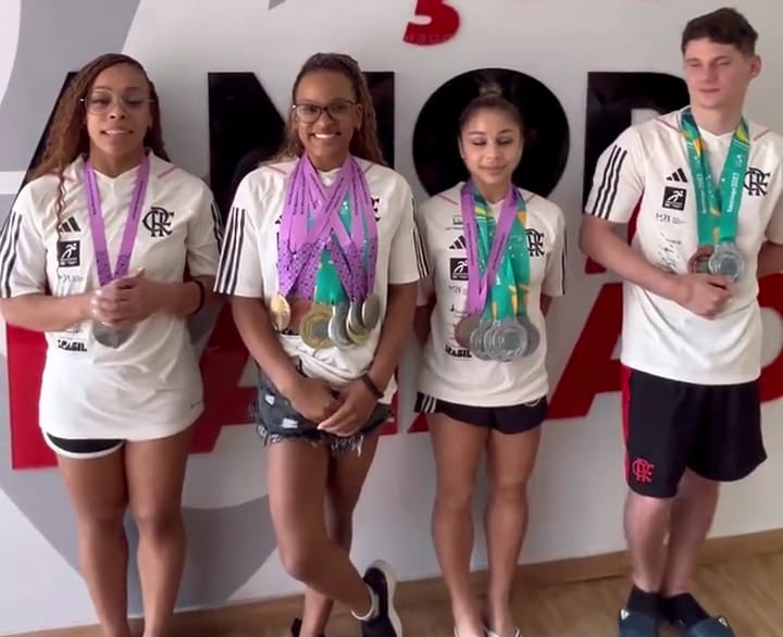 Rebeca diz que representou Flamengo no Mundial e no Pan - Mundo Bola