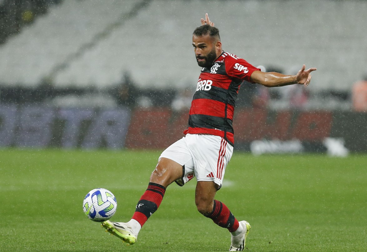 Thiago Maia se diz feliz atuando ao lado de Pulgar - Mundo Bola