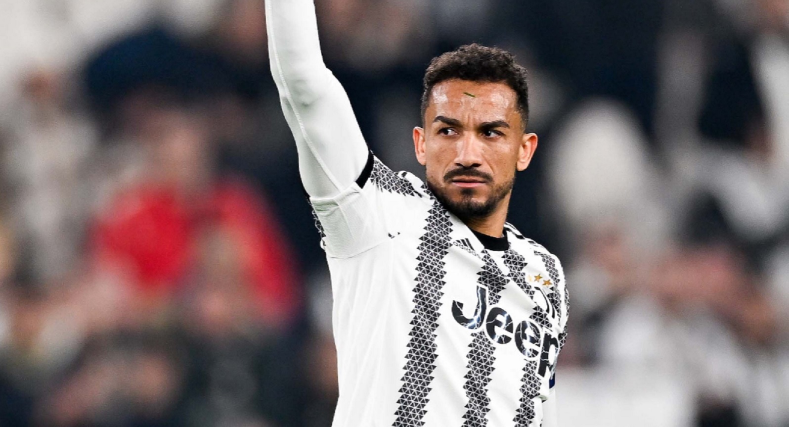 Danilo se despede da Juventus com vídeo emocionante - MundoBola