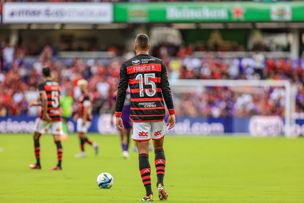 Fabrício Bruno está insatisfeito no Flamengo e deseja ir para o ... Fabrício Bruno está insatisfeito no Flamengo e deseja ir para o ...