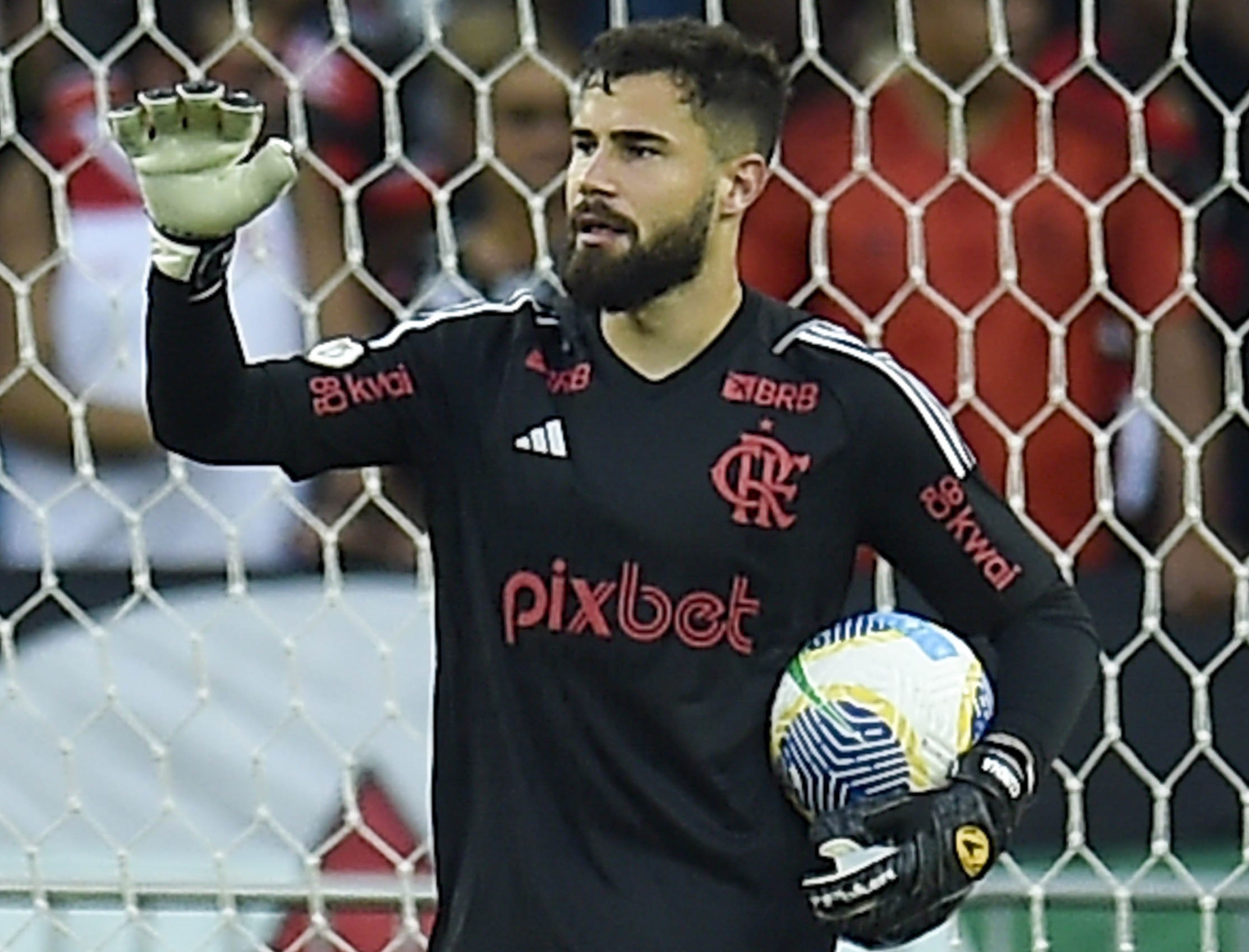 Eleito melhor goleiro, Matheus Cunha aponta adversário mais difícil do ...