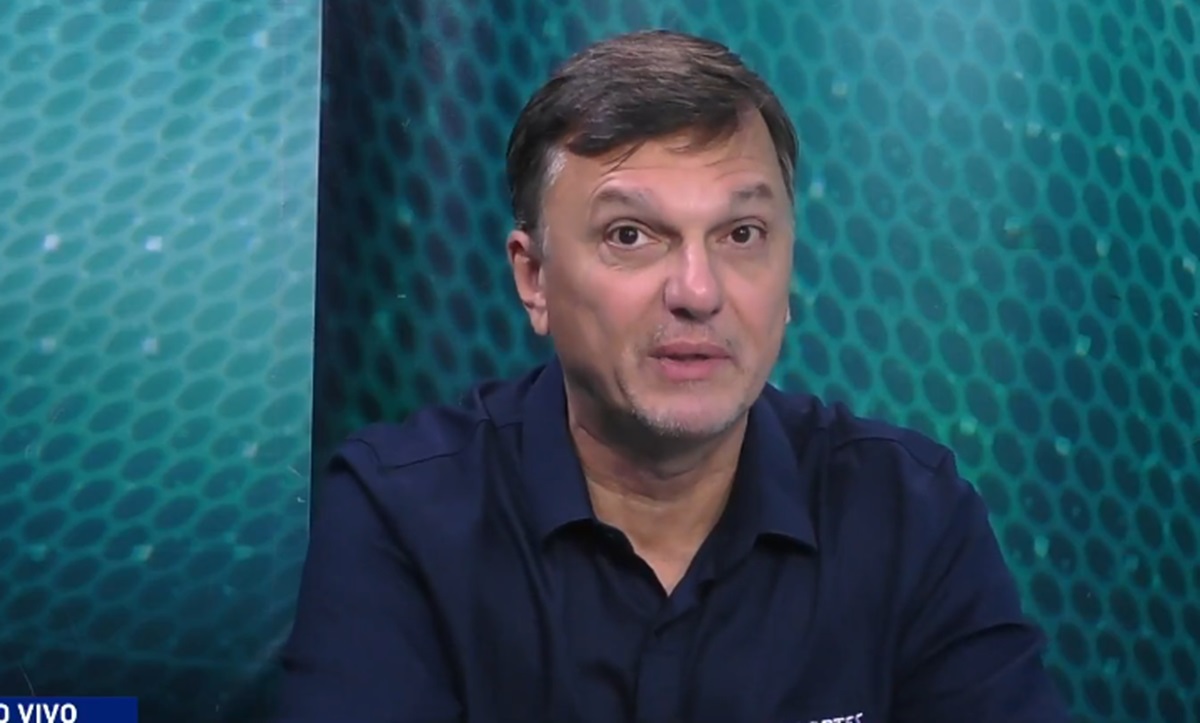 Mauro se irrita em discussão sobre gramado sintético no futebol - MundoBola