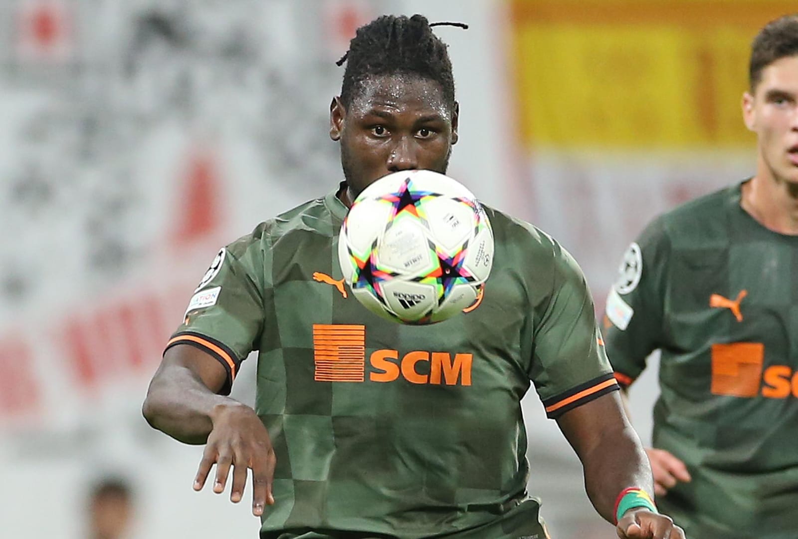 Lassina Traoré: saiba tudo sobre atacante conhecido de Boto e alvo do ...