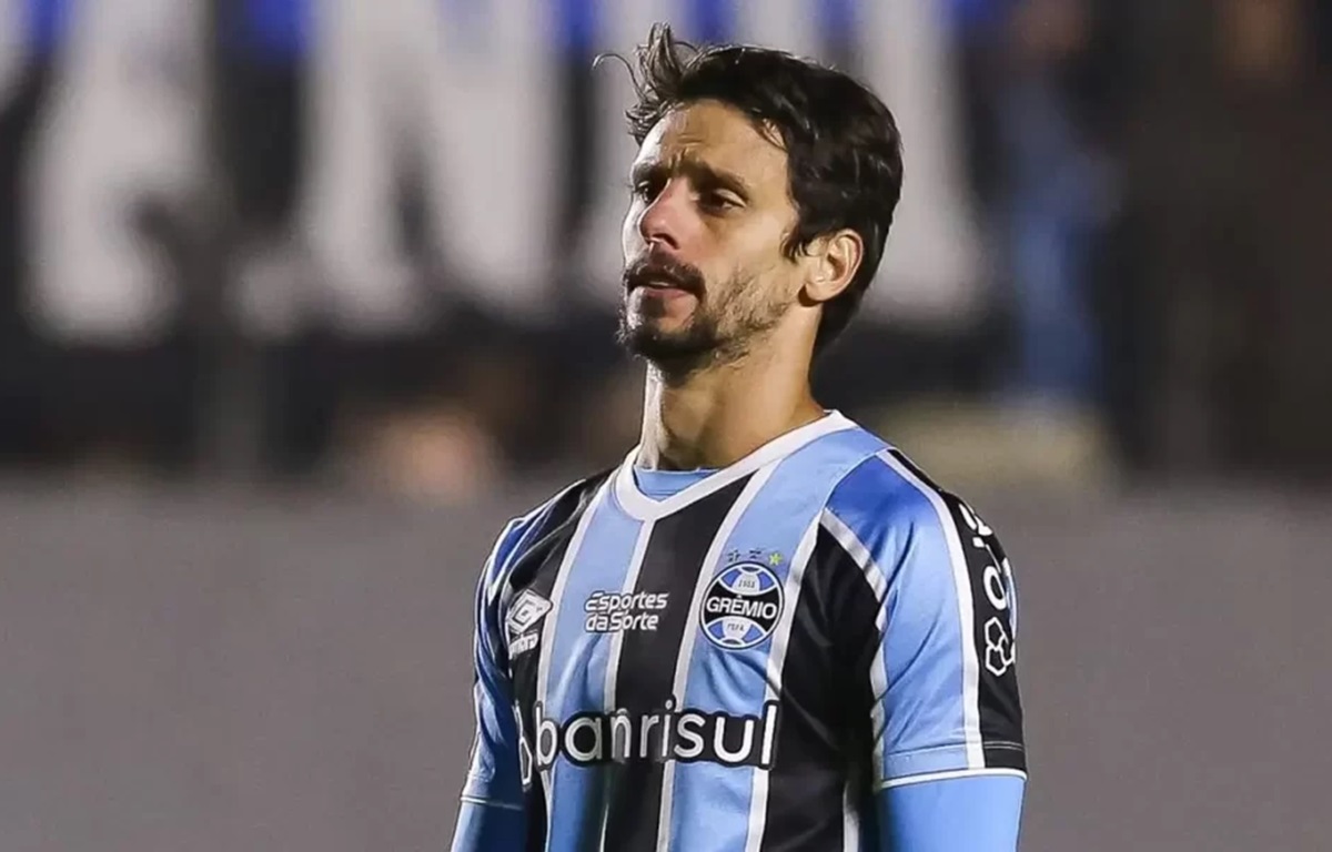 Ex-Flamengo, Rodrigo Caio vira alvo de clube da Série B - MundoBola