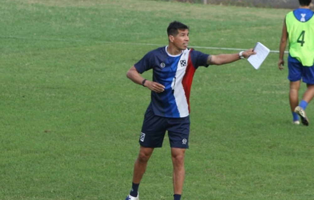 Victor Cáceres, ex-Flamengo, vira técnico de clube paraguaio; veja ...