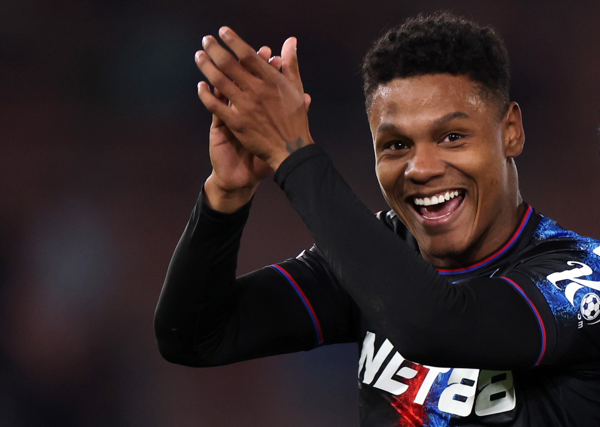 Crystal Palace vence Wolves em confronto Matheus França x João Gomes na ...