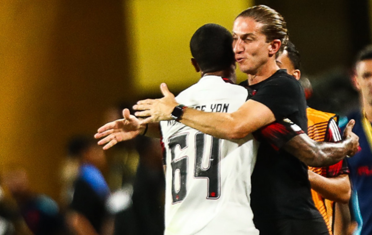 Wallace Yan é 'reforço' que o Flamengo precisa para o ataque, dispara ...