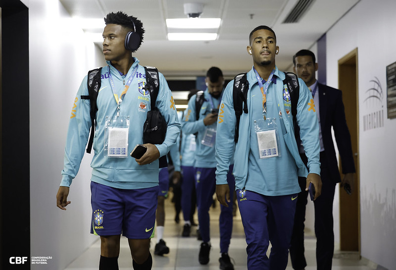 Perto de estreia, Samuel Lino revela como foi trote na Seleção ...